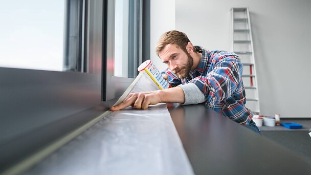 Příprava zdí a stěn před malováním - tesa
