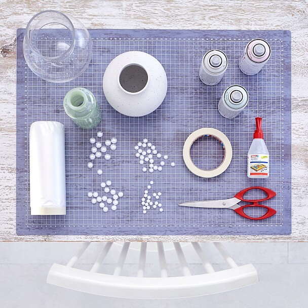 Relief Pattern Vases - tesa