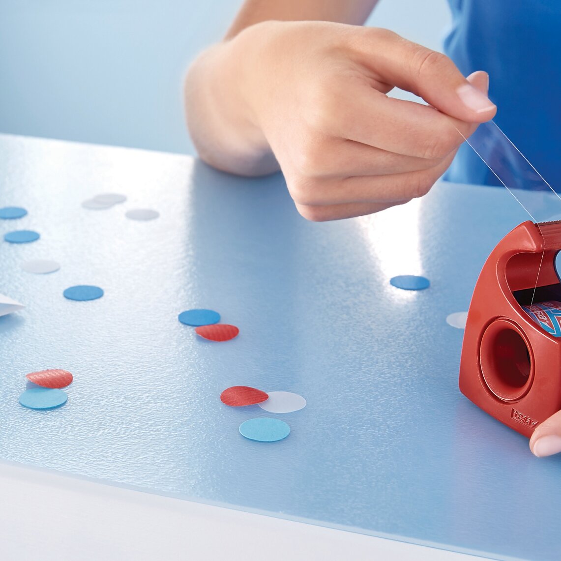 tesa® Easy Cut Hand Dispenser - tesa