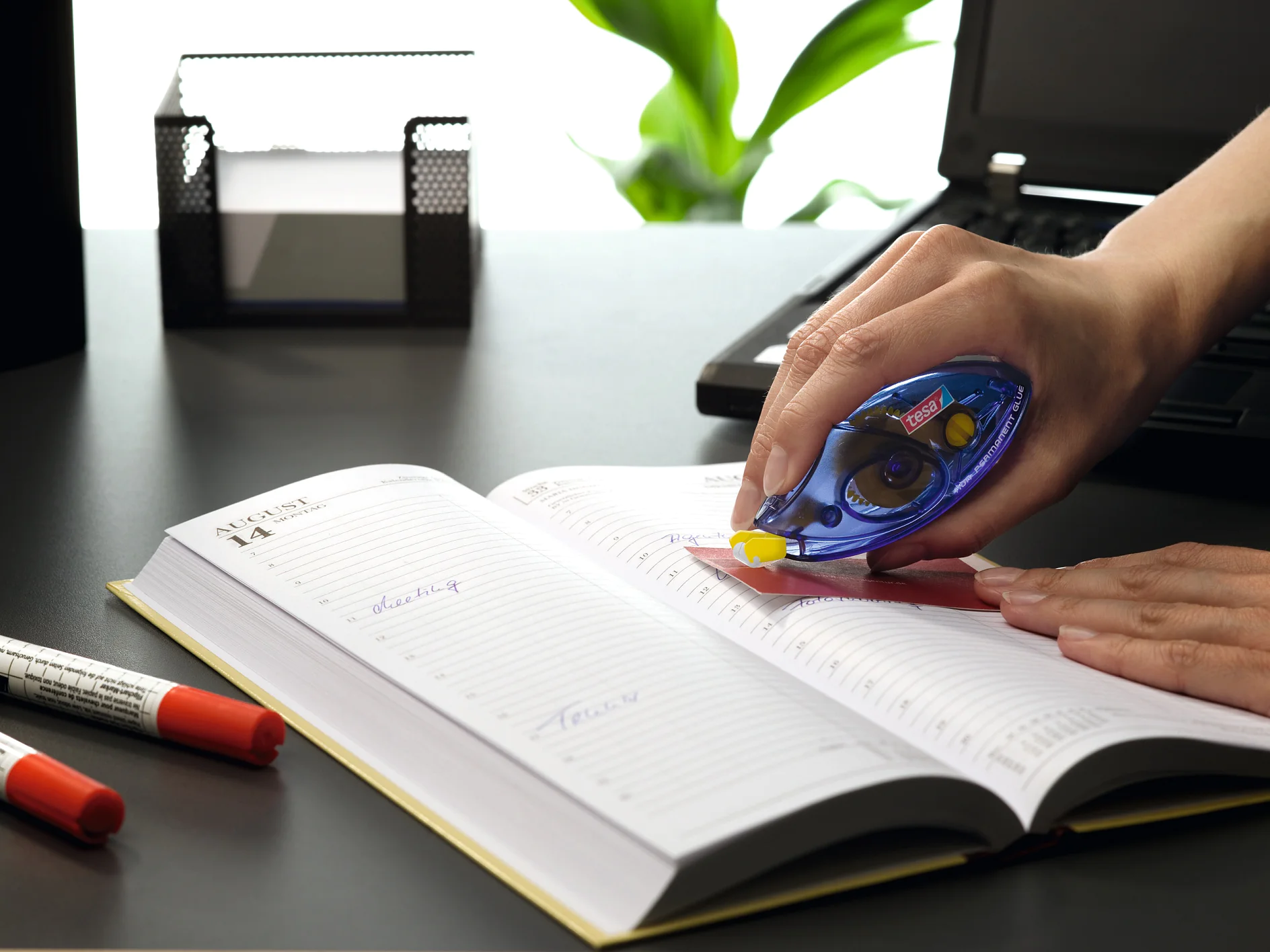 tesa® Roller Non-Permanent Glue ecoLogo®, Disposable - tesa