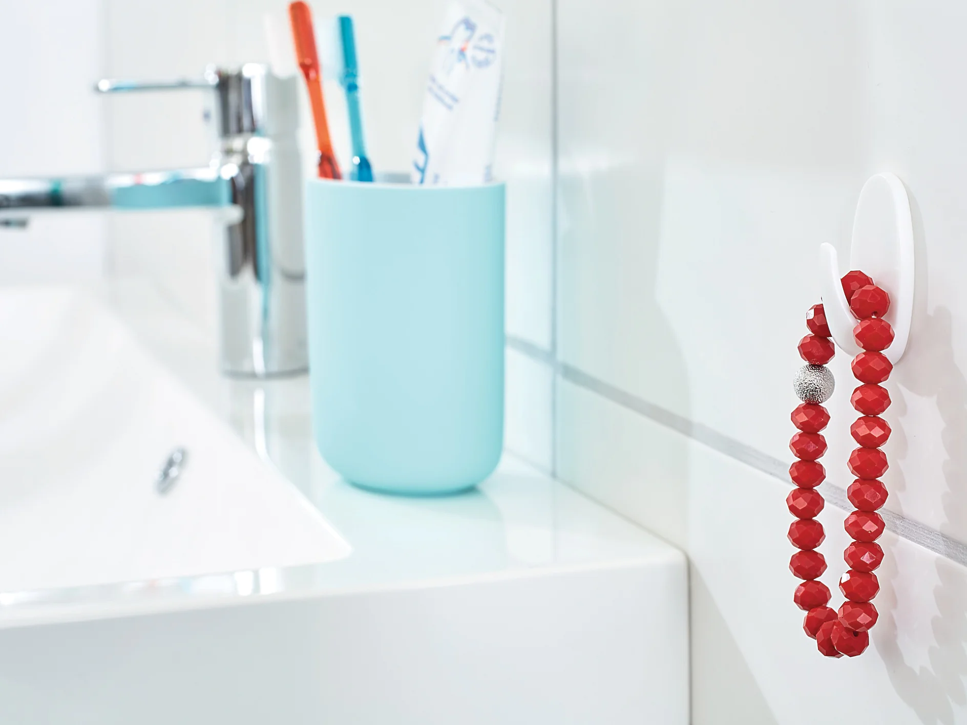 tesa® Powerstrips Self-Adhesive Hooks S, Oval - tesa