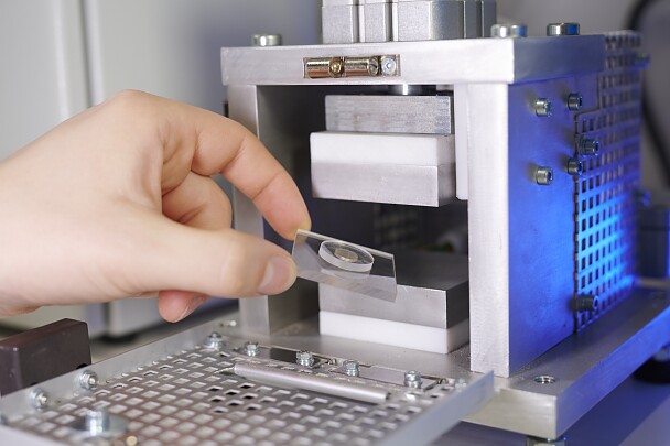 An innovative all-rounder for the smallest bonds - tesa