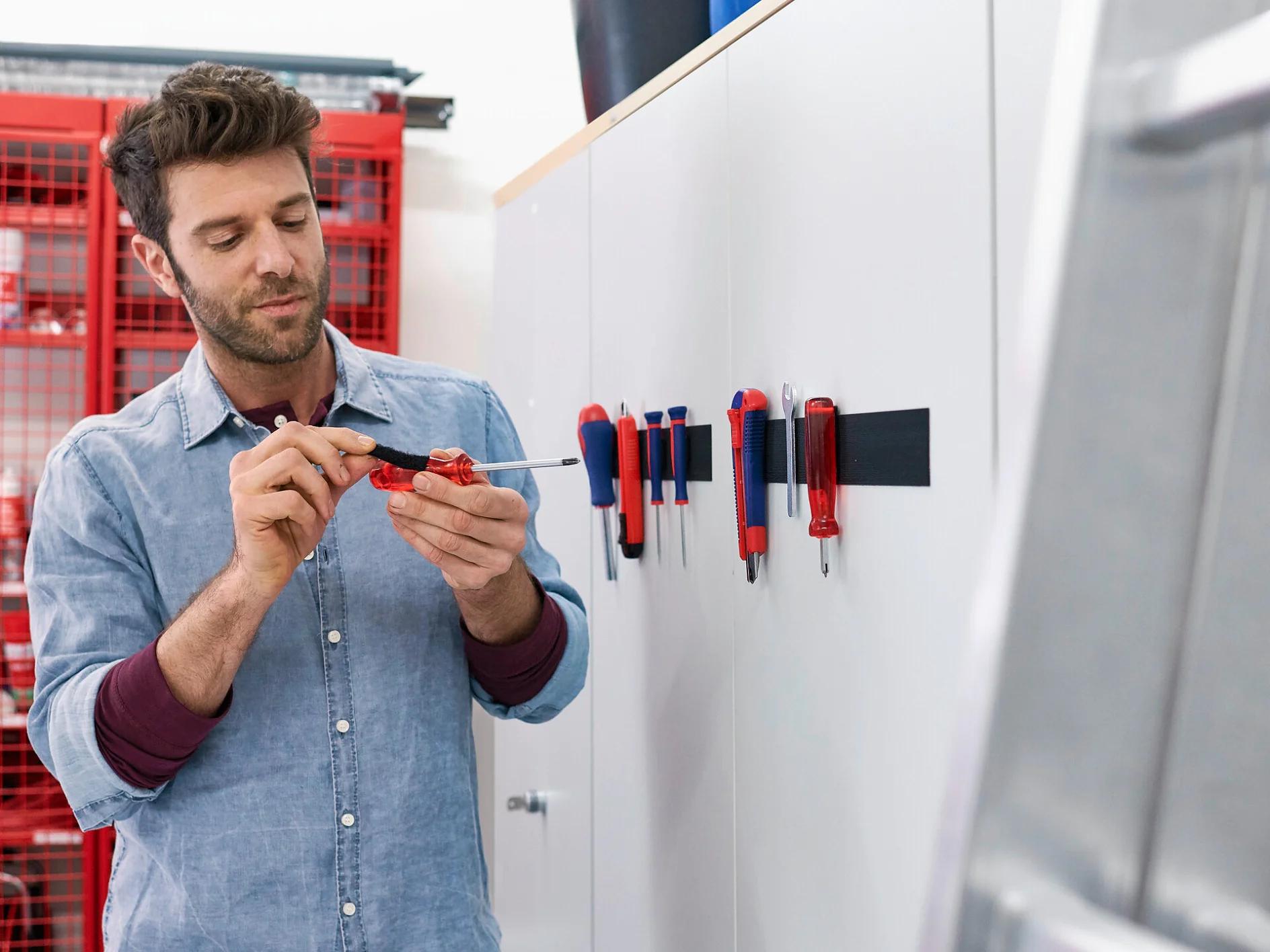 tesa® On & Off Extra Strong Hook & Loop Tape, Self-Adhesive - tesa