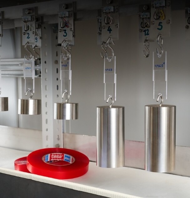 CO2는 줄었지만 동일한 tesa® 표준 품질 - tesa